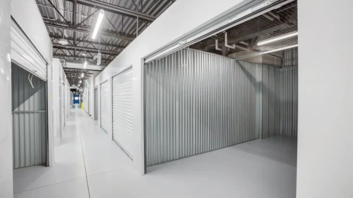 4 Reasons to Consider a Storage Unit for Your Business