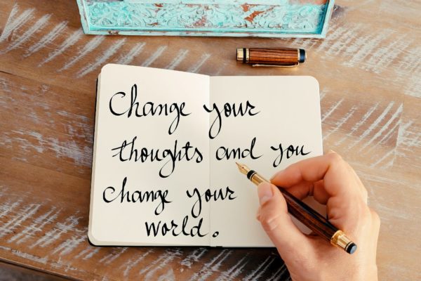 7 Examples of Ordinary People Who Positively Change the World