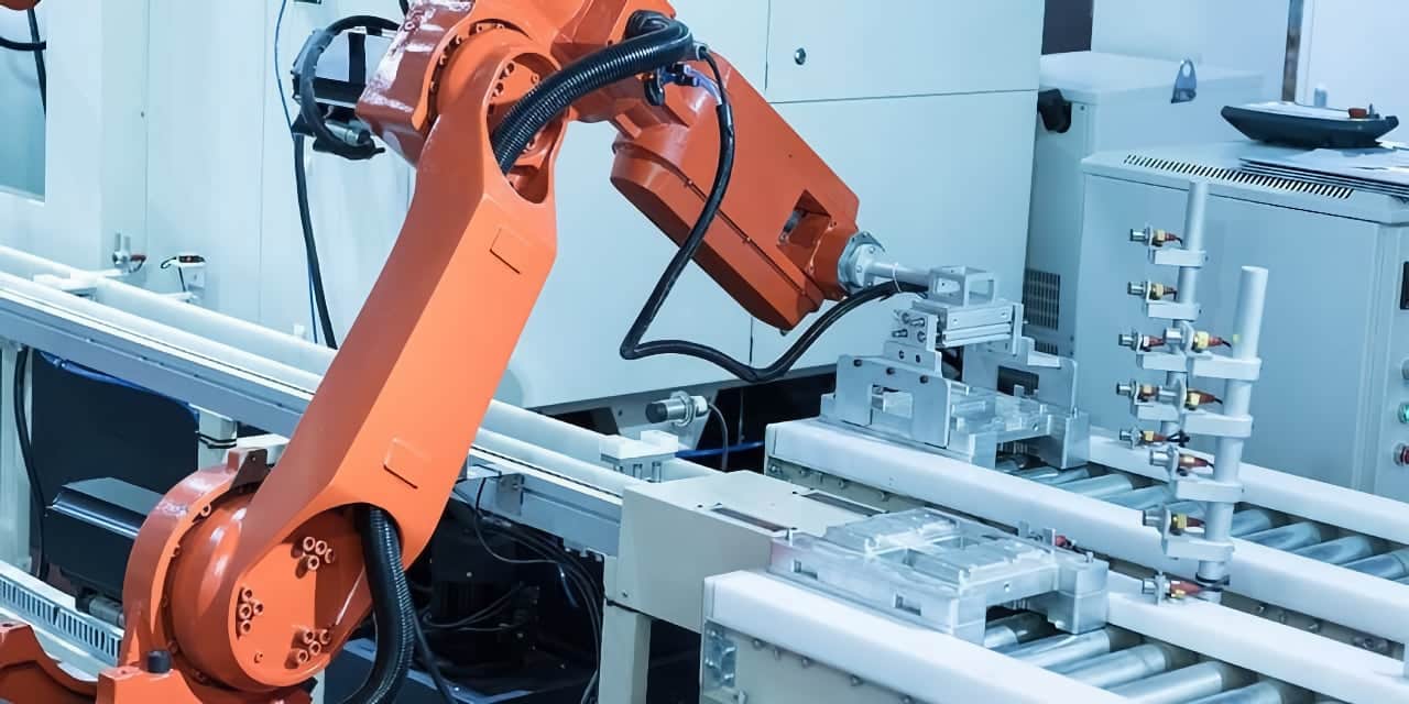 Why Outsourcing Manufacturing Is A Smart Choice | Management